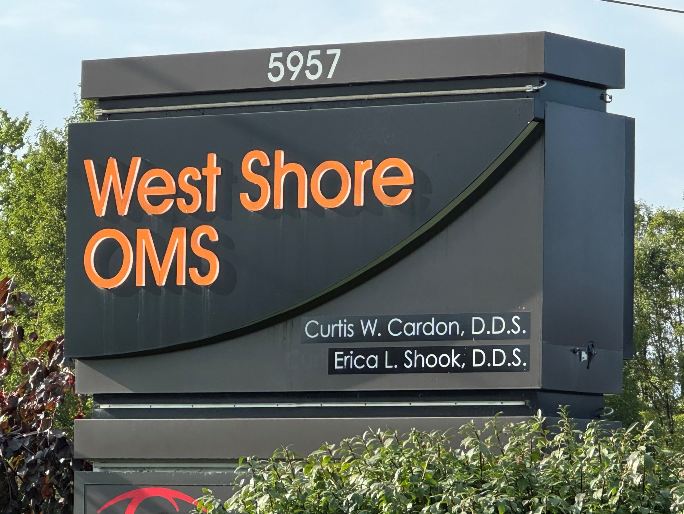 Office Tour Oral Surgeon Curtis W. Cardon, D.D.S. or Erica L. Shook, D ...